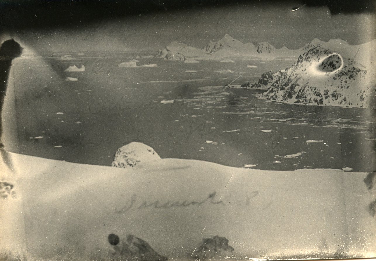 Campaña de Augusto Tapia en la Isla Laurie (Archipielago de las Islas ...